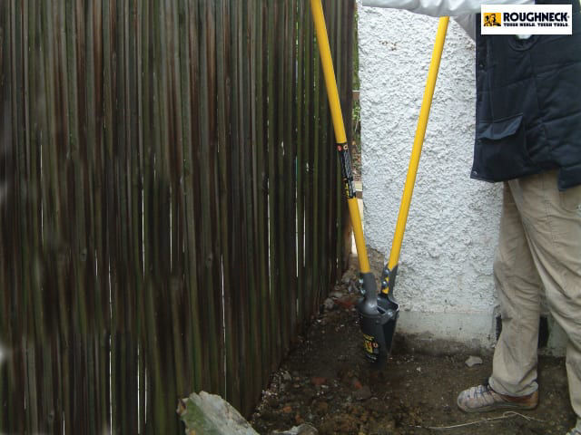 Post Hole Digger - Roughneck